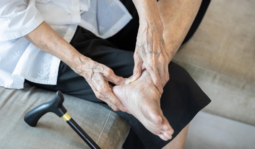 Senior Foot Care Services at Home | Bella Mobile Spa